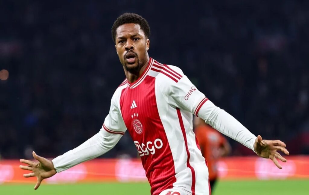 Chuba Akpom reveals goalscoring passion for Ajax Amsterdam after brace ...