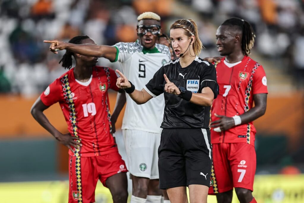Moroccan referee Bouchra Karboubi becomes the first Arab woman to ...